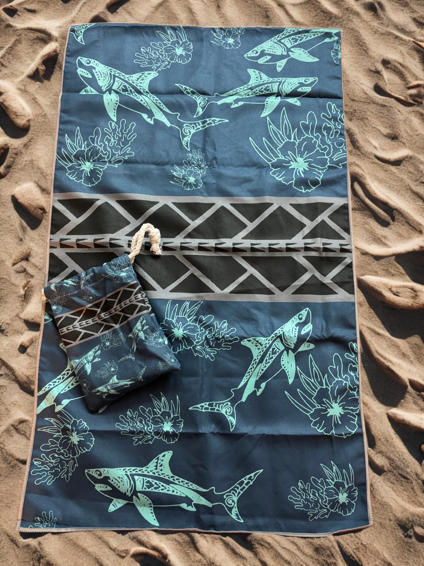Shark Coast Sand-Free Small Gym Towel – Oh Snap! Swimwear